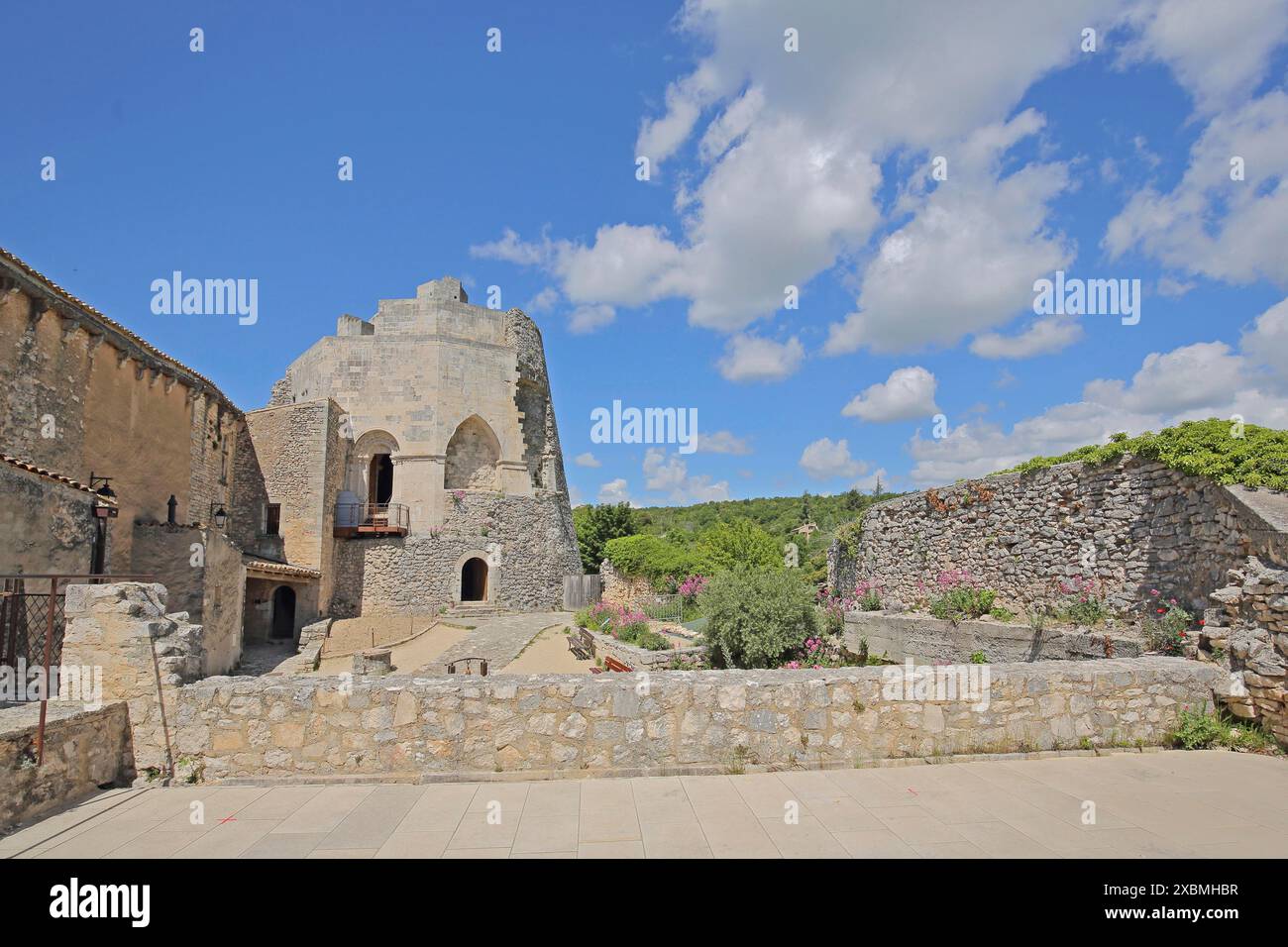 Inner courtyard with keep of the chateau built 14th century, castle ...
