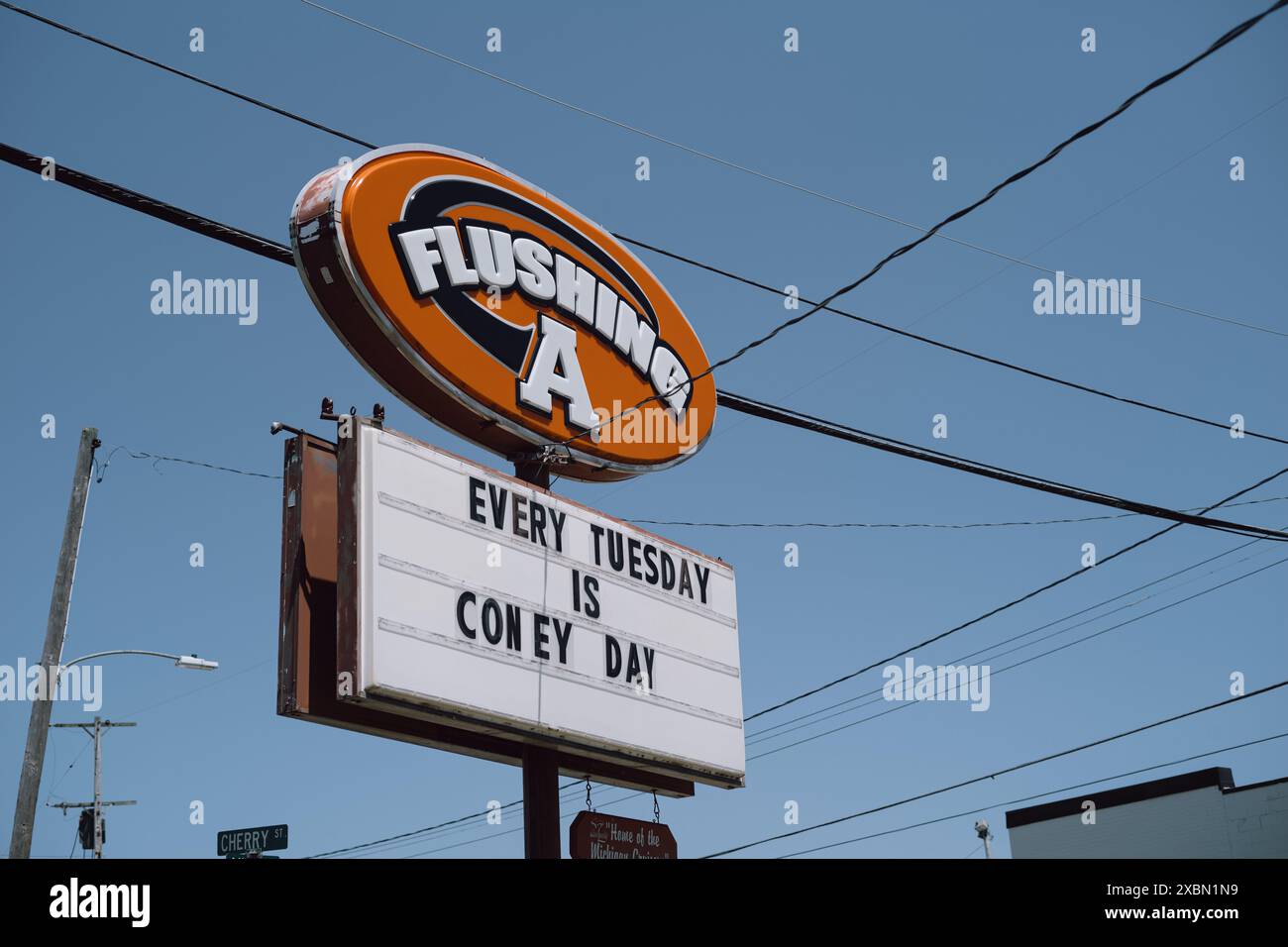 Vintage flushing hi-res stock photography and images - Alamy