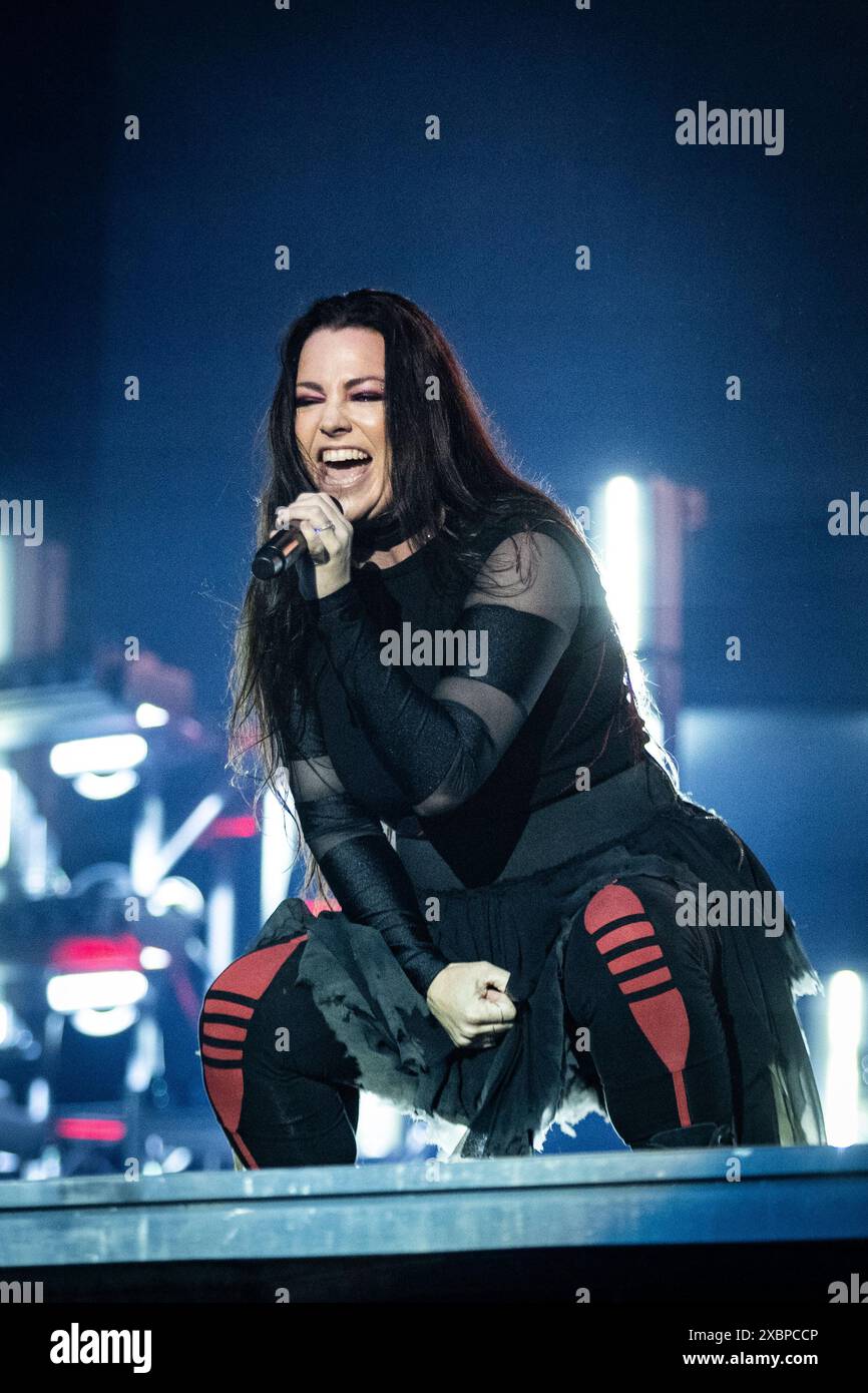 Evanescence italy 2024 hi-res stock photography and images - Alamy