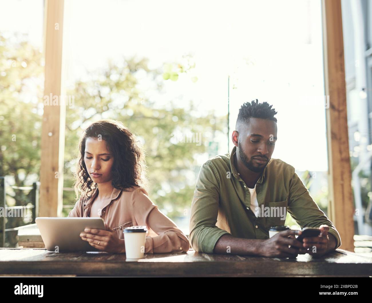 Phone argument distance conflict frustrated hi-res stock photography ...
