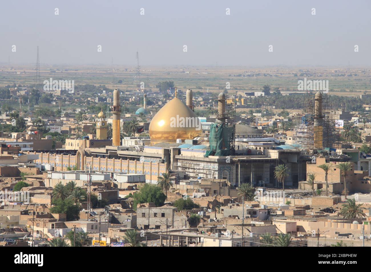 An aerial view of Imam Ali Hadi in Samarra, Iraq Stock Photo - Alamy