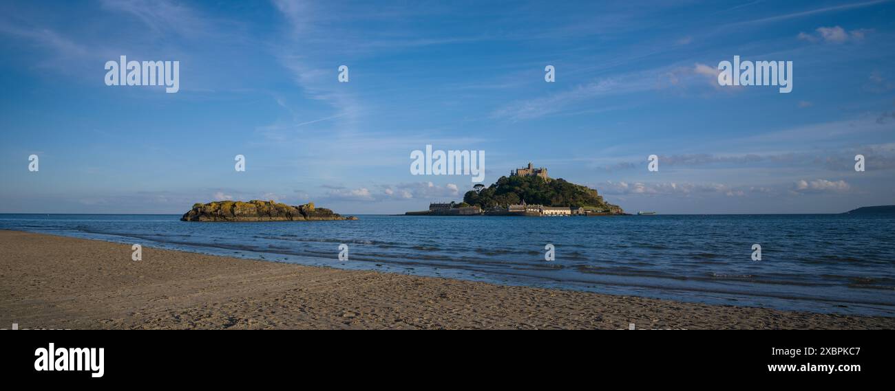 St.Michaels Mount January Snow Stock Photo - Alamy