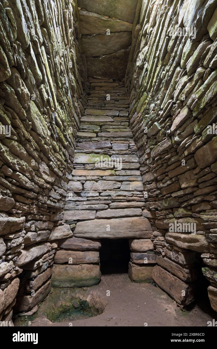 Quoyness Chambered Cairn, neolithic tomb, Sanday, Orkney Islands ...