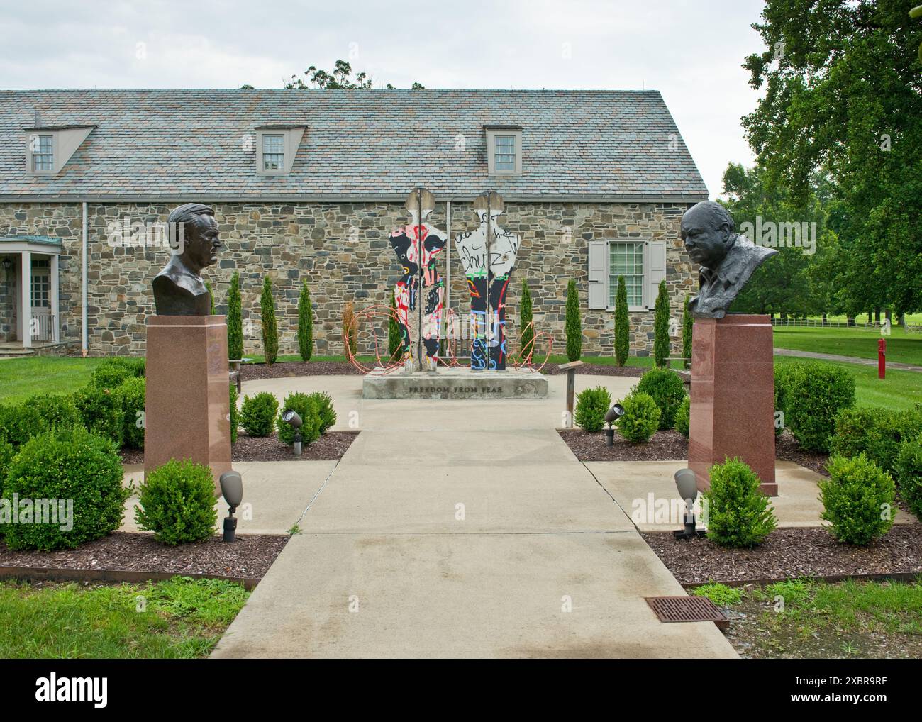 Sculpture heads of Roosevelt and Churchill. Home of Franklin D ...