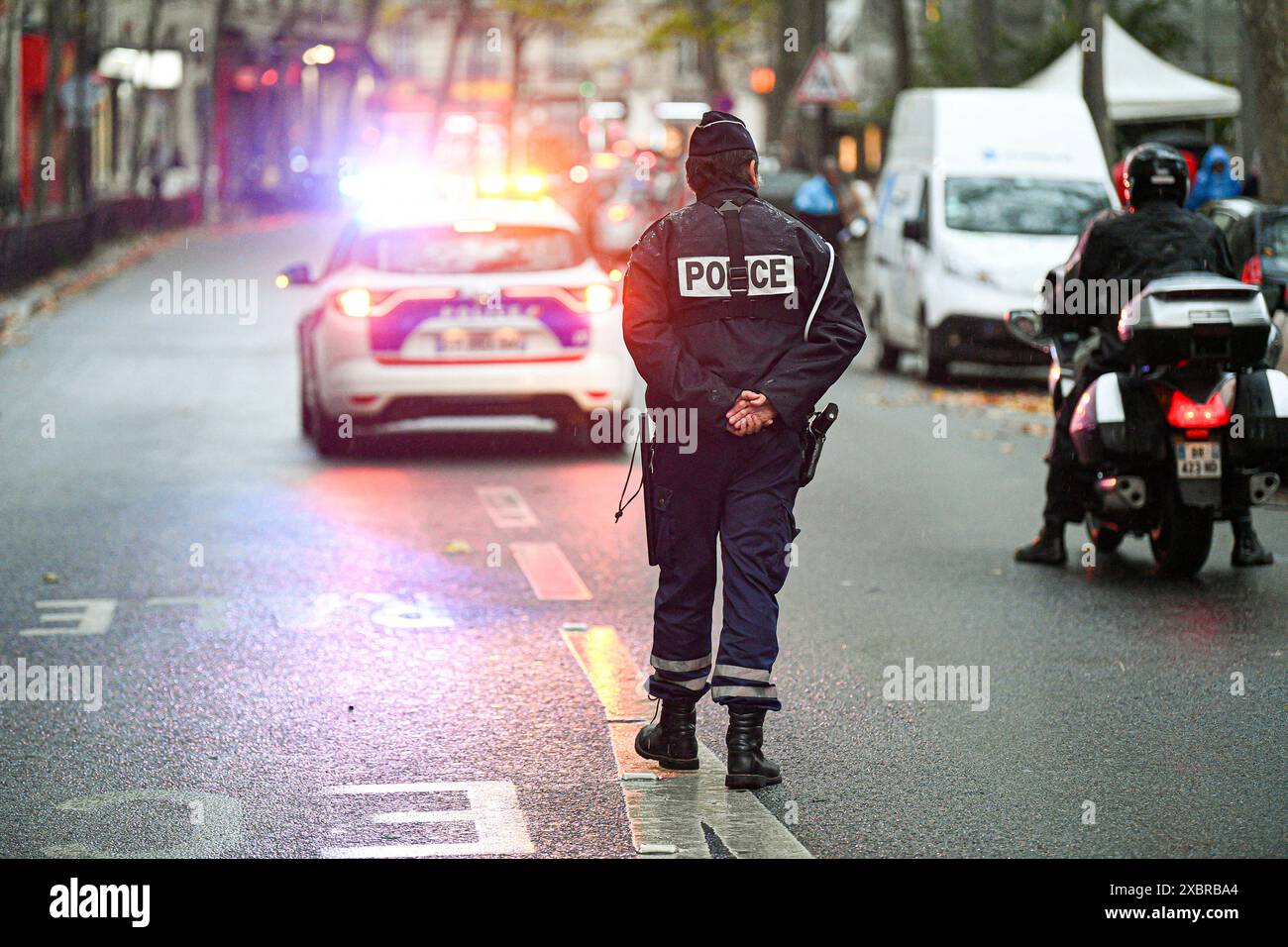 Polic uniforms hi-res stock photography and images - Alamy