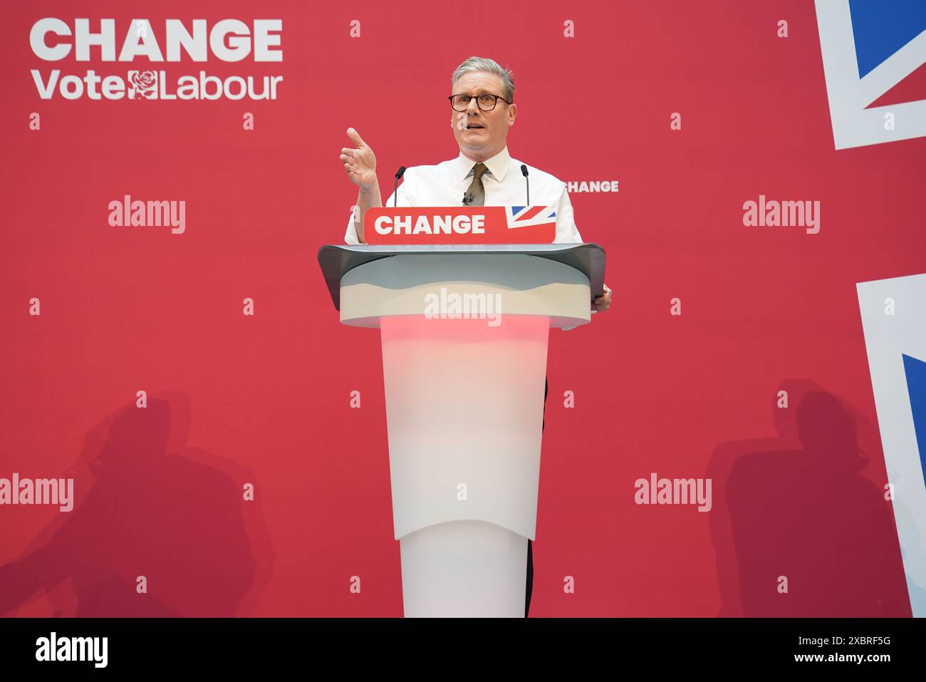 Labour party 2024 general election manifesto hi-res stock photography ...
