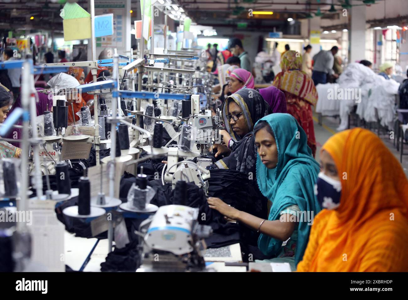 Bangladesh ready made garments hi-res stock photography and images - Alamy