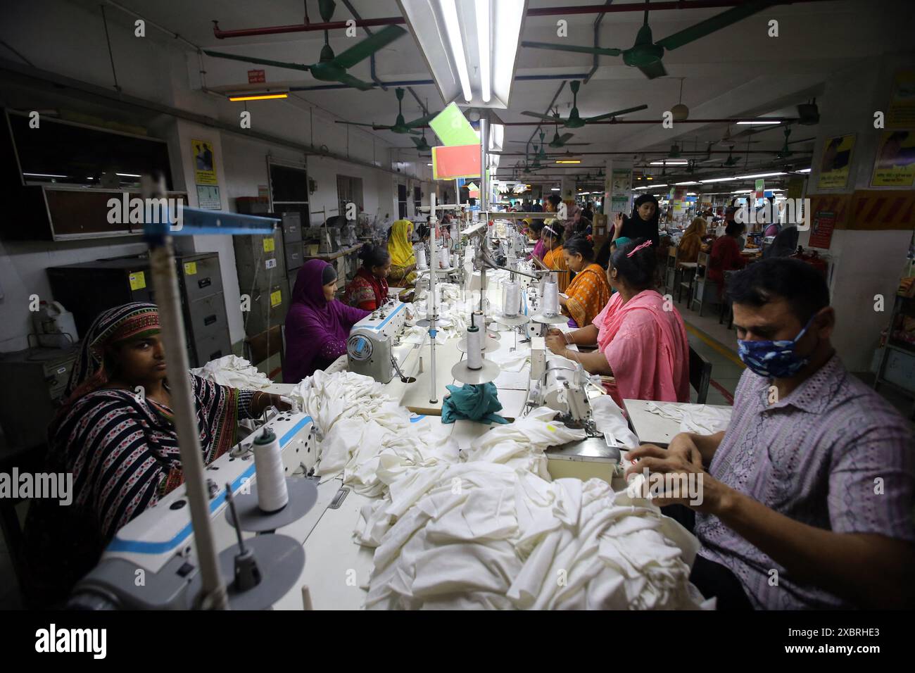 Bangladesh ready made garments hi-res stock photography and images - Alamy