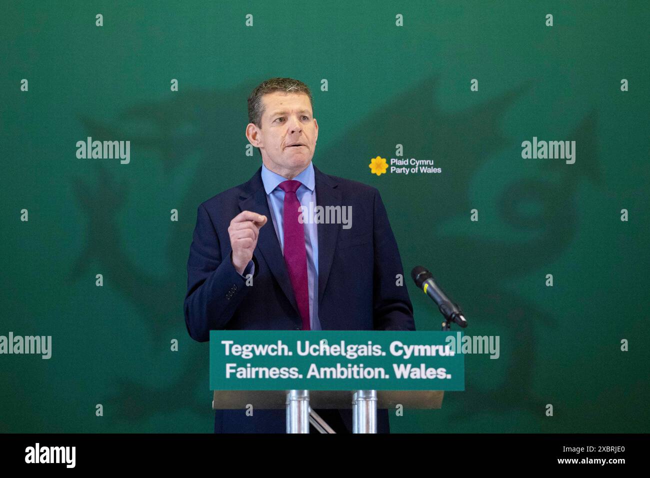 Rhun ap iorwerth leader of plaid cymru hi-res stock photography and ...