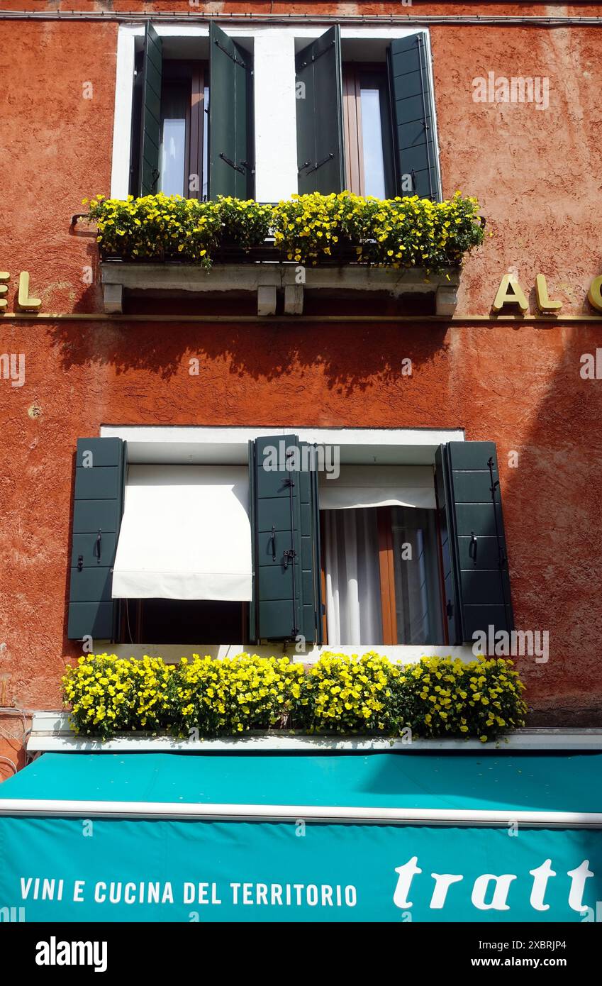 Windows venice hi-res stock photography and images - Alamy
