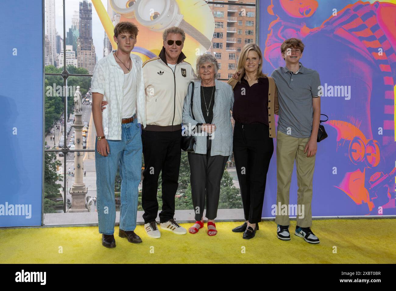 NEW YORK, NEW YORK - JUNE 09: (L-R) Magnus Ferrell, Will Ferrell, Betty ...