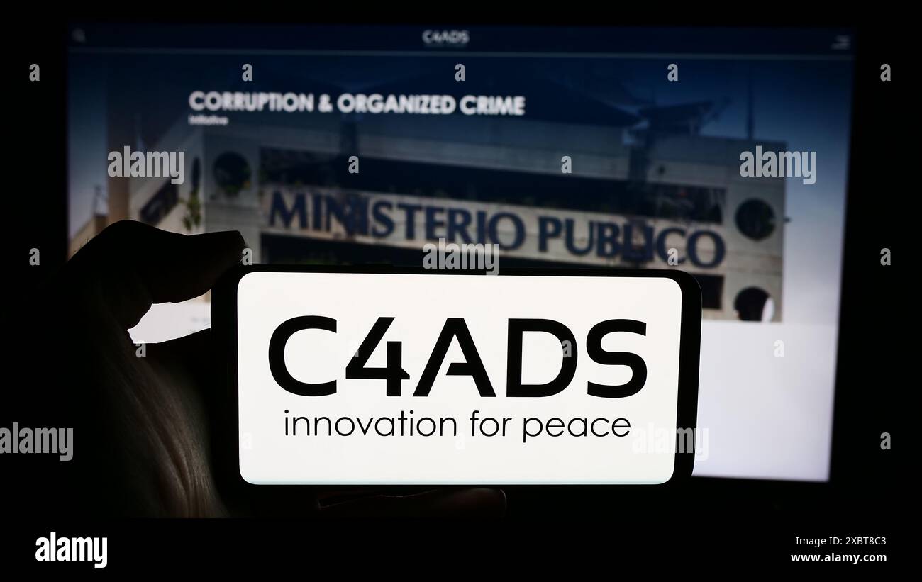 C4ads logo hi-res stock photography and images - Alamy