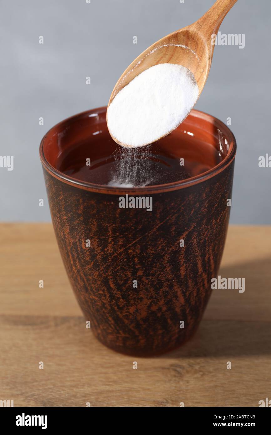 Adding chemical to water hi-res stock photography and images - Alamy