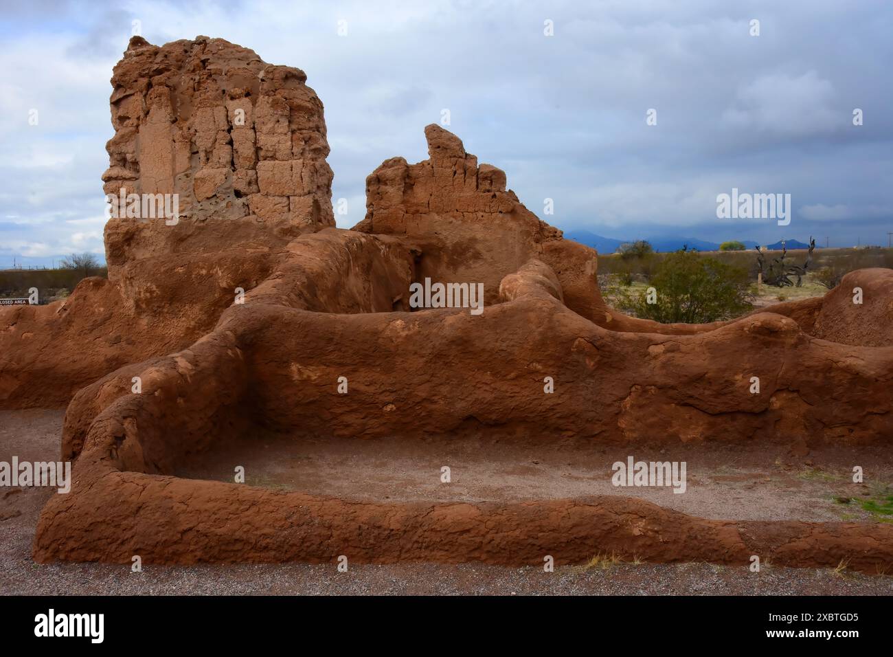 Ancient Casa Grande Ruins National Monument of the Pre-columbian ...