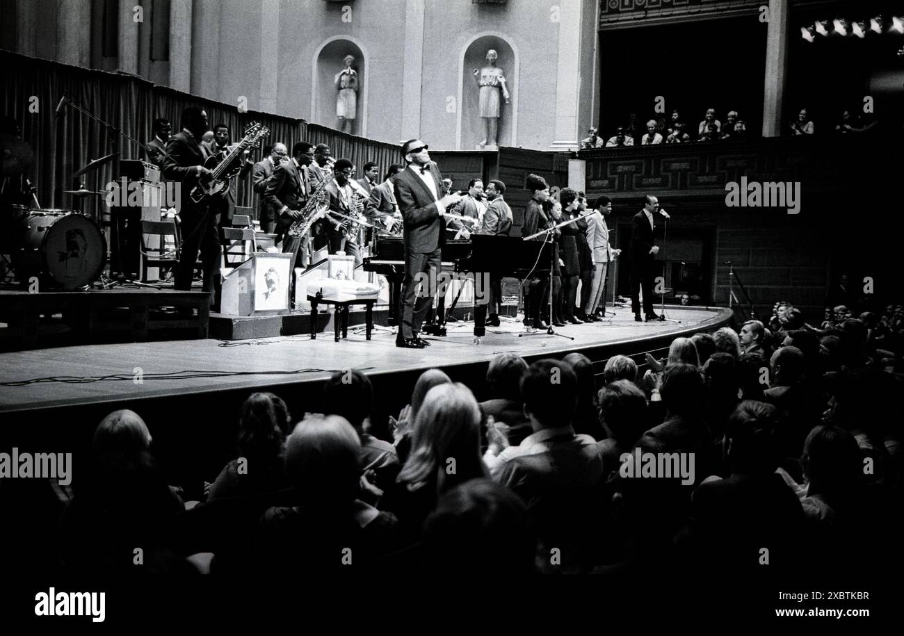 RAY CHARLES American artist in concert in Stockholm concert hall Stock ...