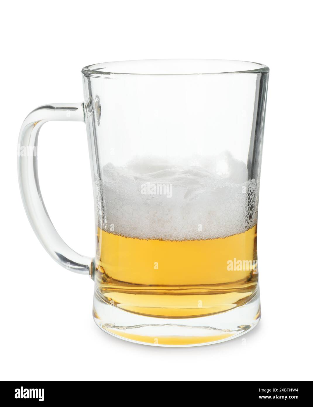 Half filled beer mug hi-res stock photography and images - Alamy