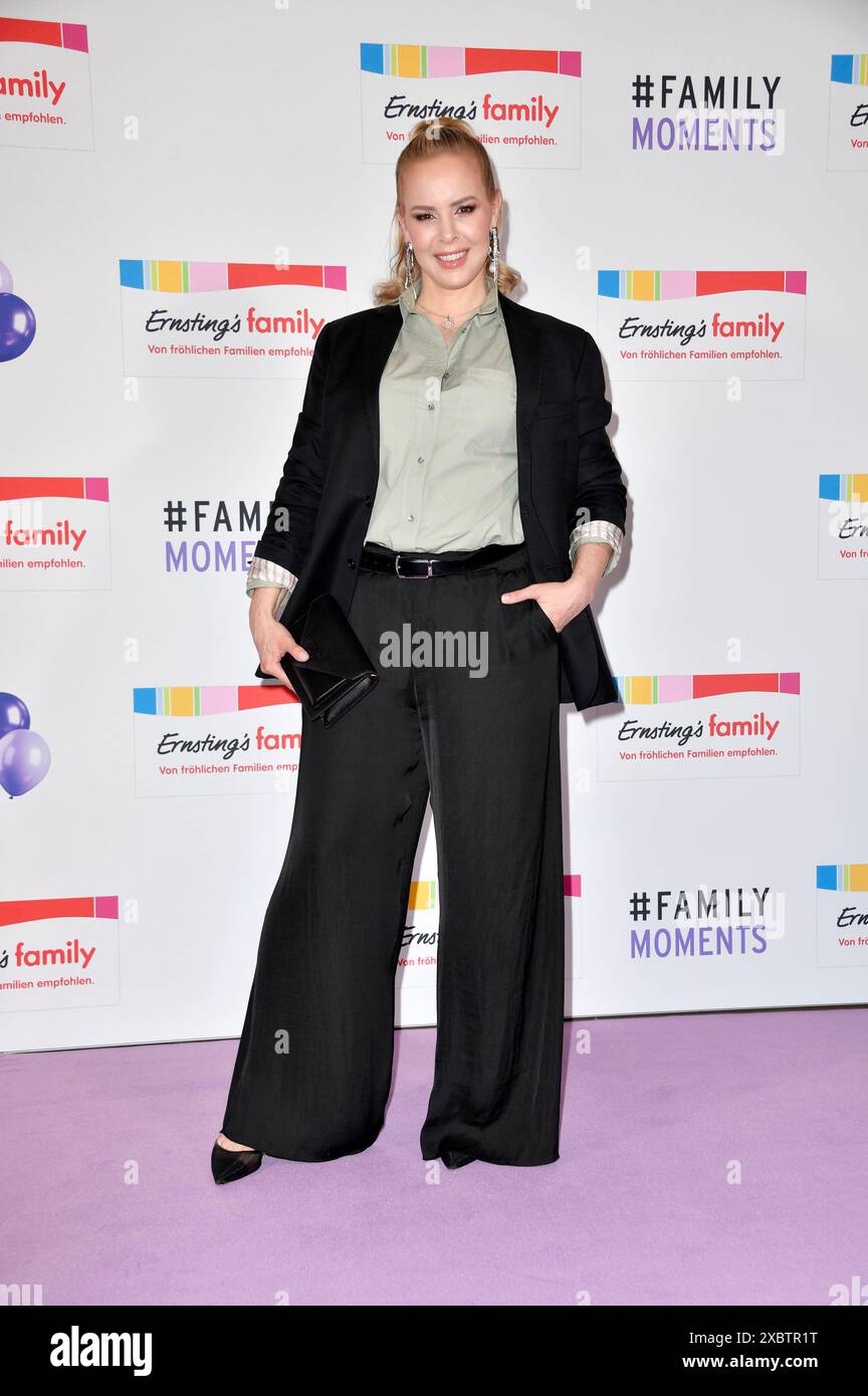 Isabel Edvardsson bei der Ernsting's Family Fashion Show 2024 im Hotel ...