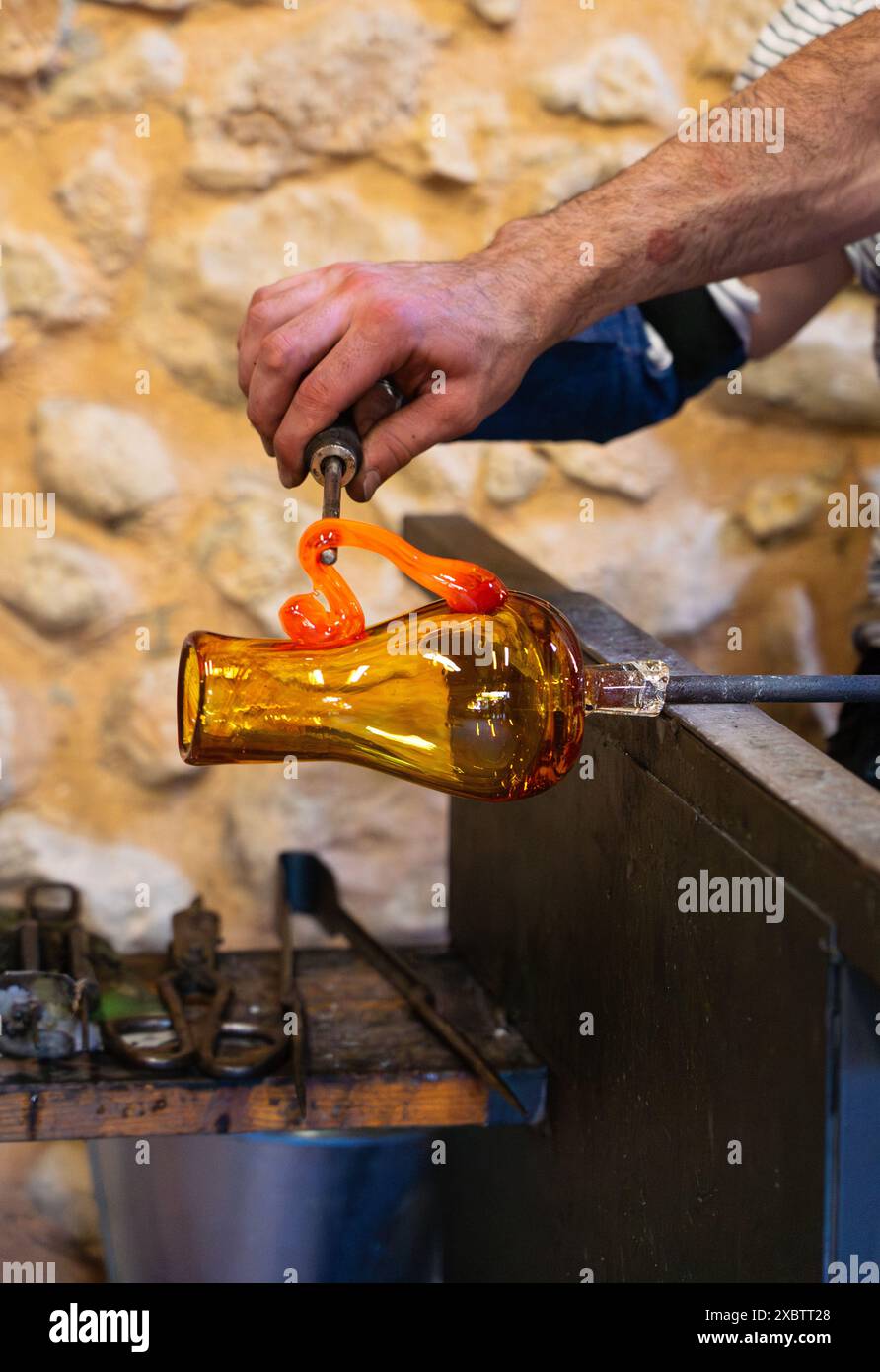 Creation technique hi-res stock photography and images - Alamy