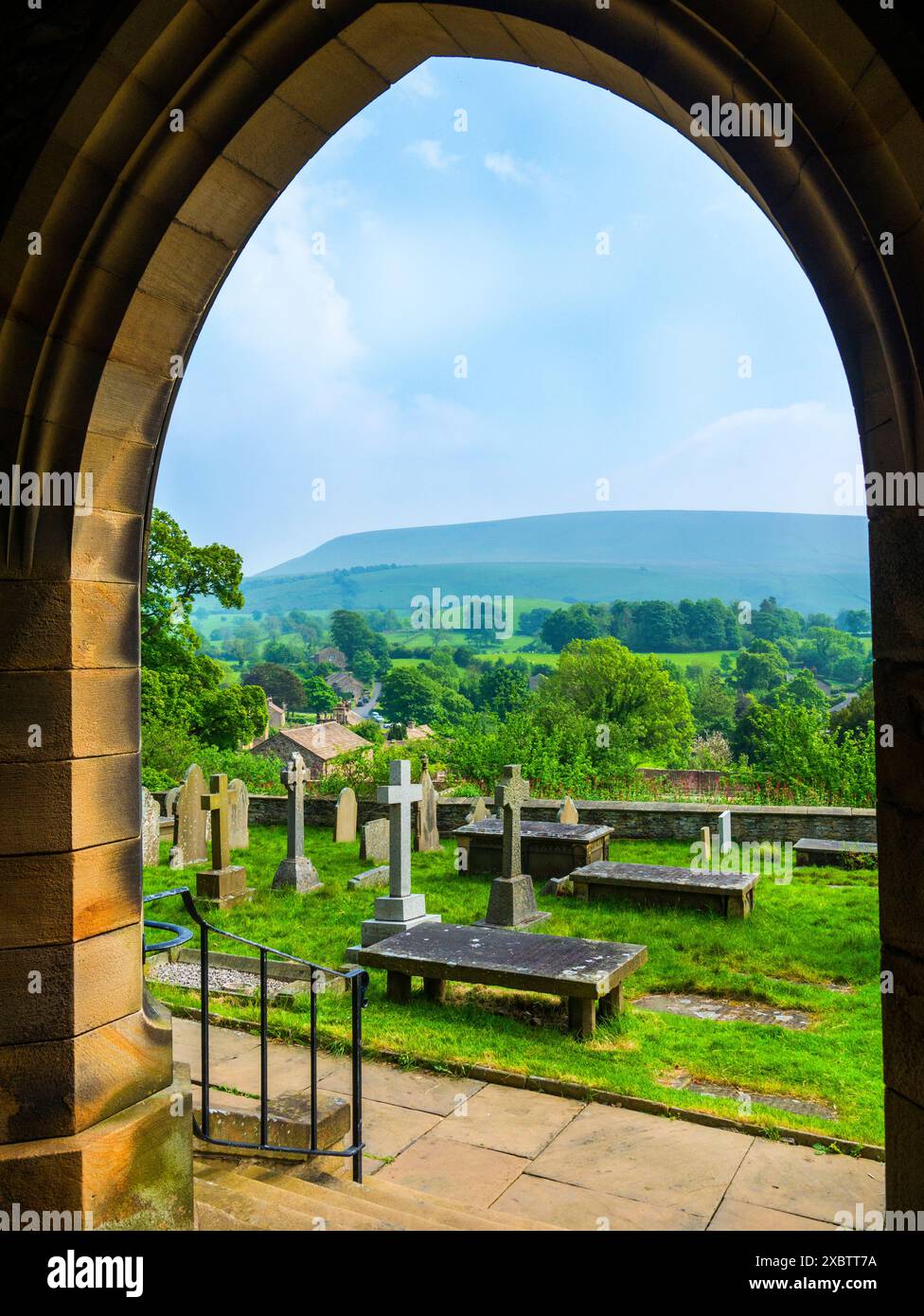 Beautiful Downham Village in Lancashire Stock Photo - Alamy