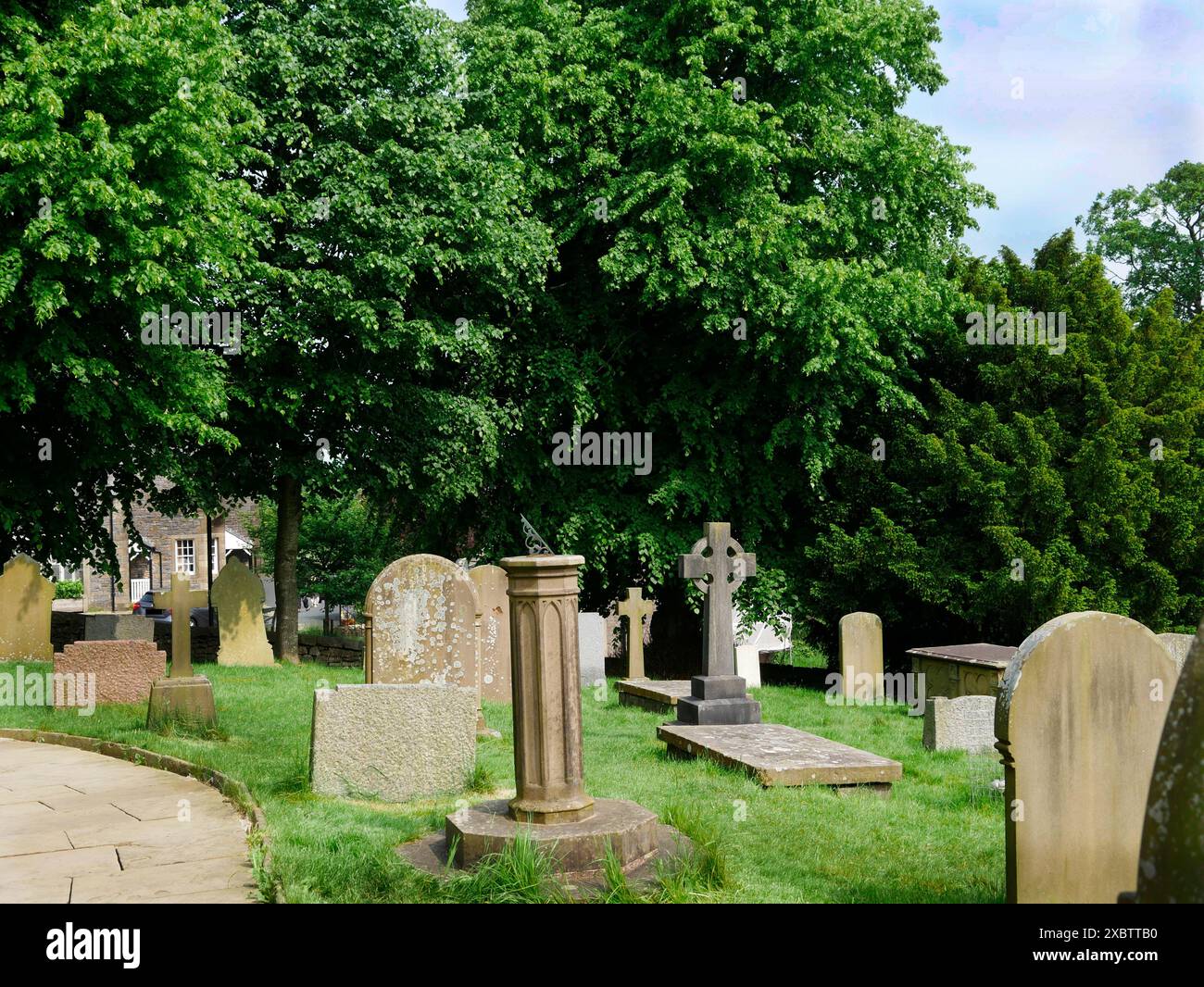 Beautiful Downham Village in Lancashire Stock Photo - Alamy