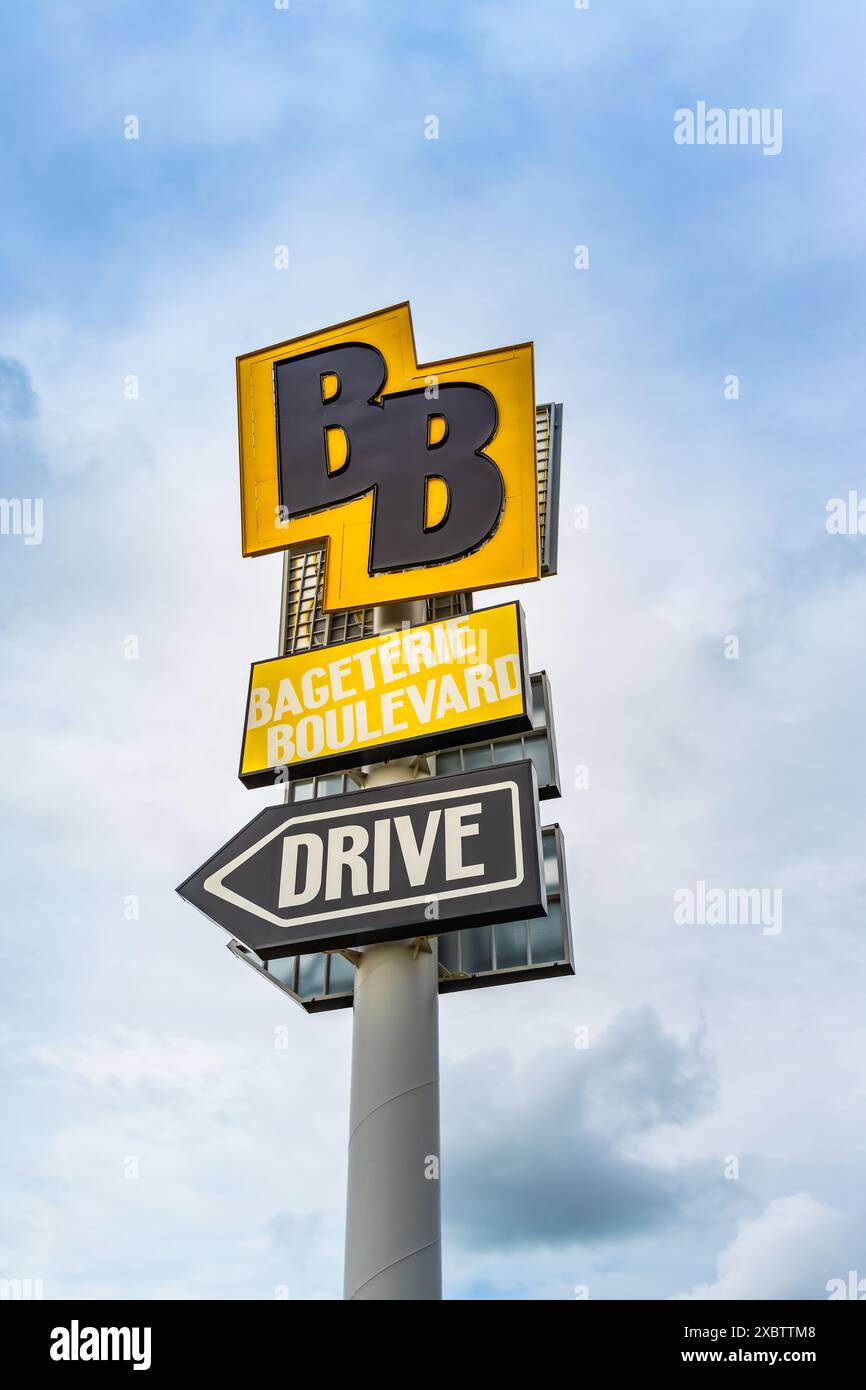 Bageterie Boulevard logo sign. Czech fast food signboard against blue sky Stock Photo - Alamy