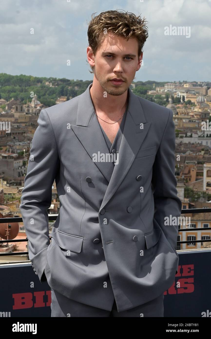 Austin Butler attends the photocall of movie "The bikeriders" at Hotel ...