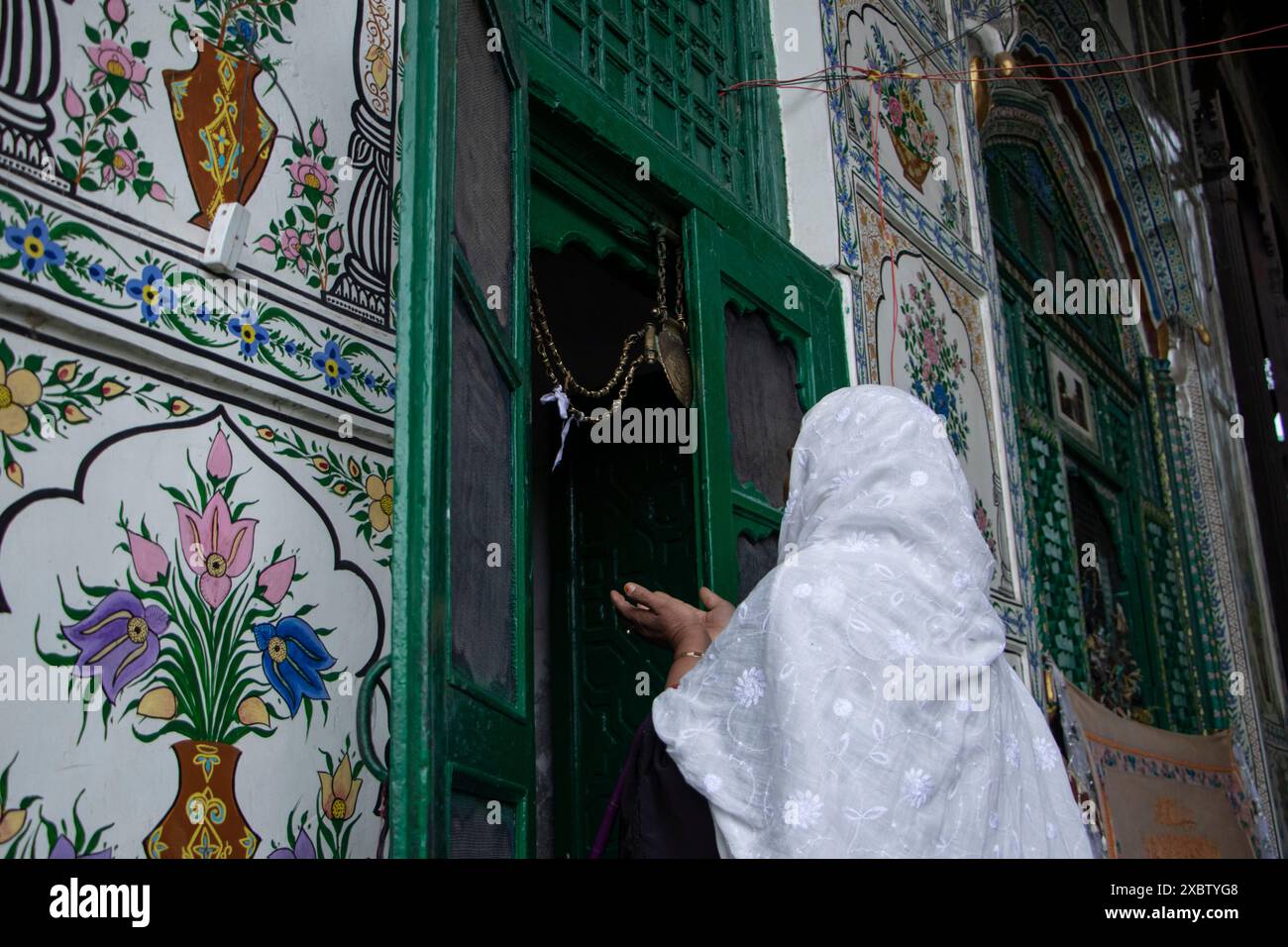 Saint kabir hi-res stock photography and images - Alamy