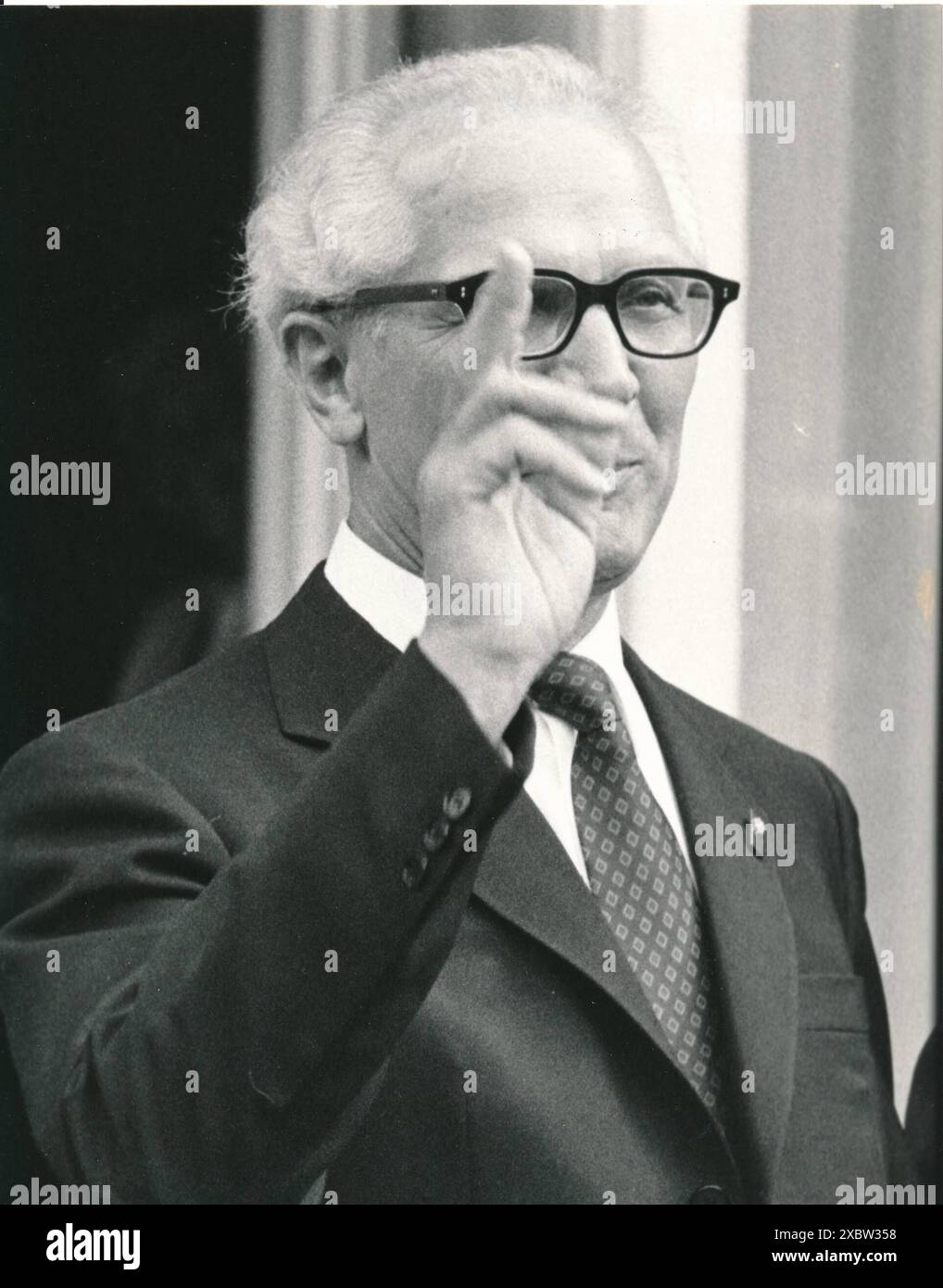 Der Staats- und SED-Parteichef der DDR Erich Honecker 1981 in Bonn ...