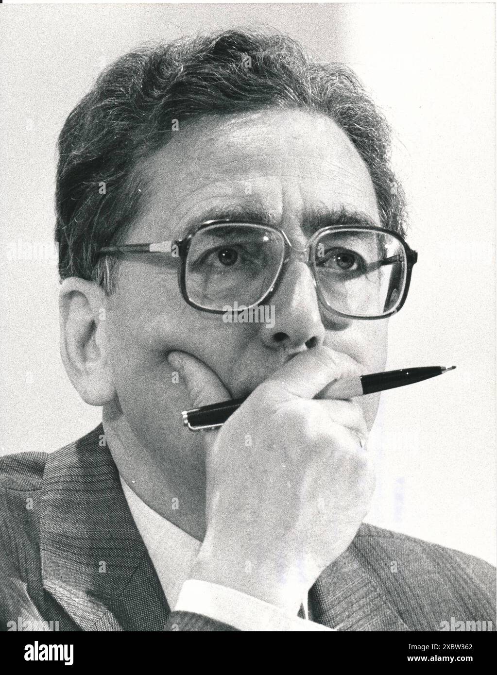 Der Politiker Erhard Eppler 1979 in Bonn. --- German politican Eppler ...