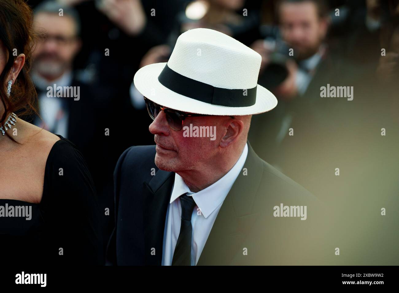 CANNES, FRANCE - MAY, 17: Selena Gomez, Zoe Saldana, Edgar Ramirez ...