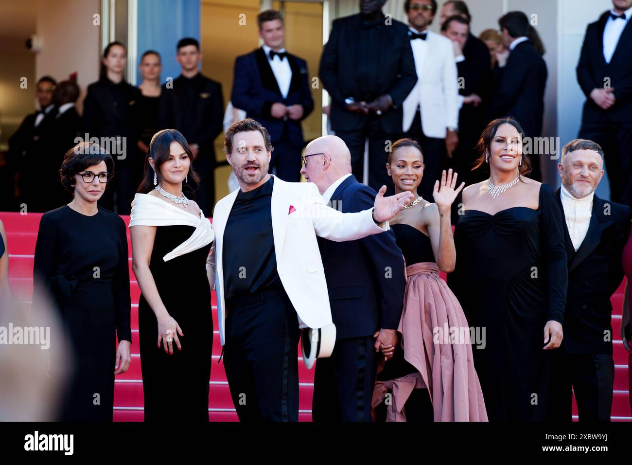 CANNES, FRANCE - MAY, 17: Selena Gomez, Zoe Saldana, Edgar Ramirez ...