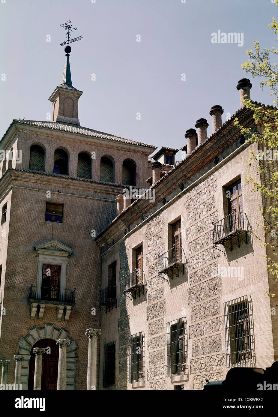 CASA DE LAS SIETE CHIMENEAS HOY MINISTERIO DE CULTURA - FOTO AÑOS 60 ...