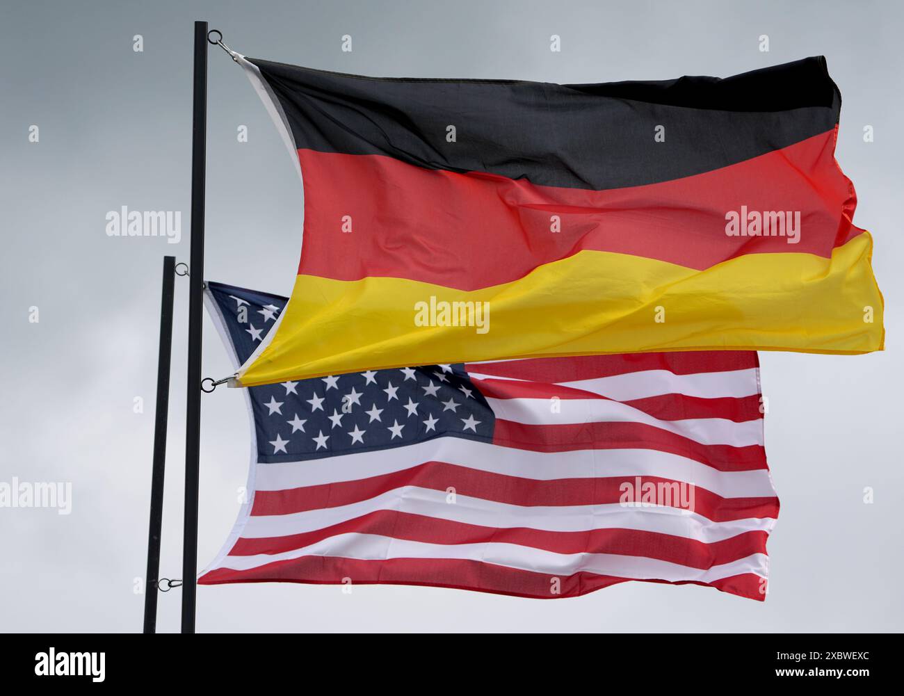 Nato soldiers flags hi-res stock photography and images - Alamy