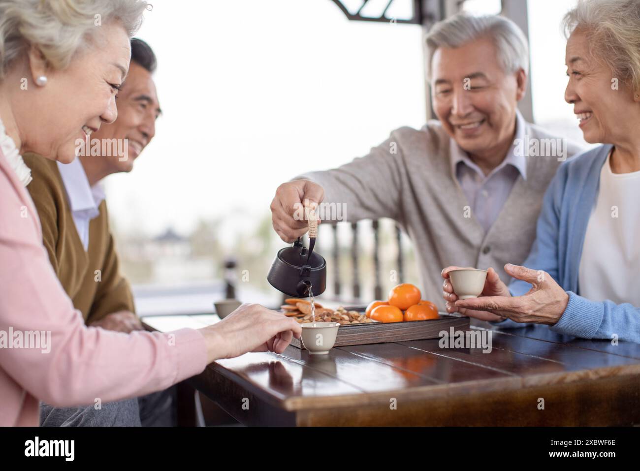 Senior chinese women hanging out hi-res stock photography and images ...