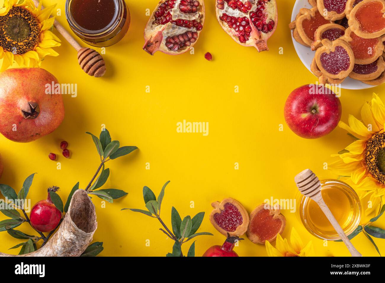 Rosh hashana jewish holiday background with red apples, honey ...