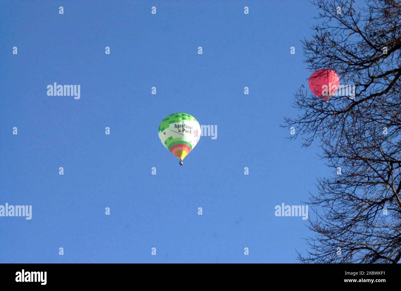 a hot air balloon with an envelope and a gondola hot air balloon with ...