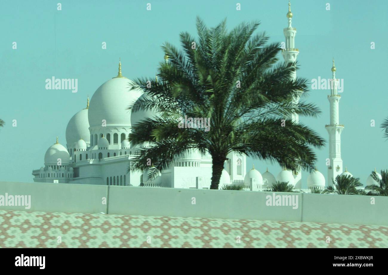 a mosque in islam religion, place of prayer for Muslims a mosque in ...