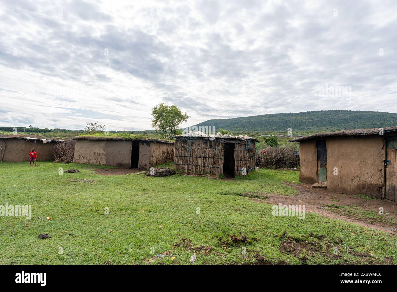 Traditional Kenyan Maasai Village with mud and clay huts Stock Photo ...