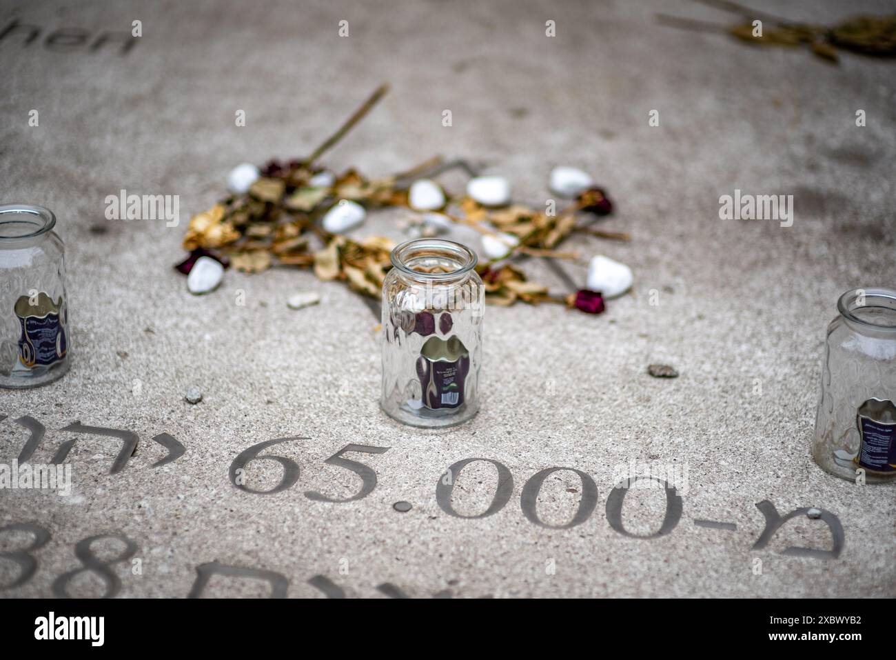 Memorial to the Austrian Jewish victims of the Holocaust on Judenplatz ...