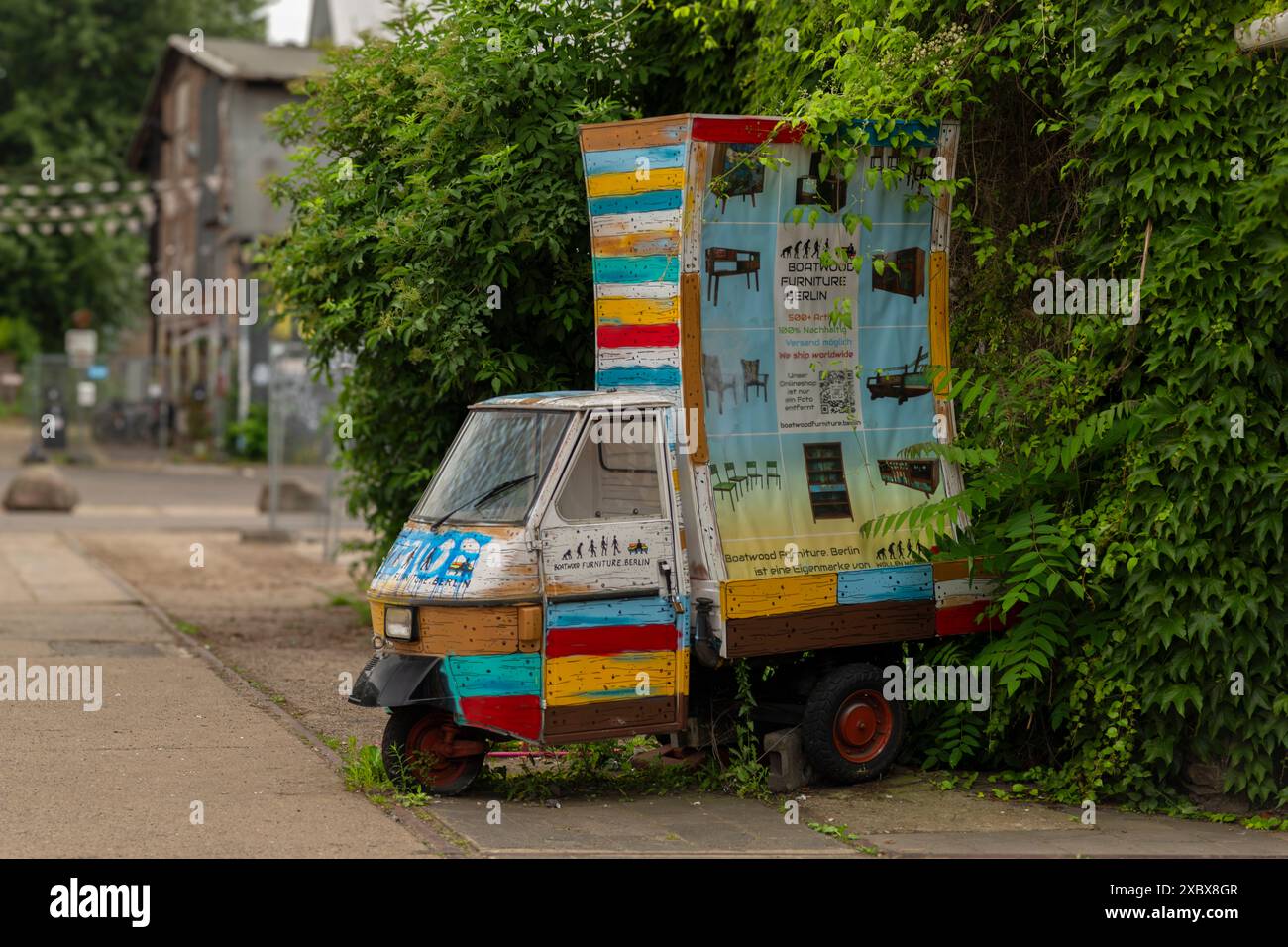 Place for fun and clubs near Warschauer Strasse train station in Berlin ...