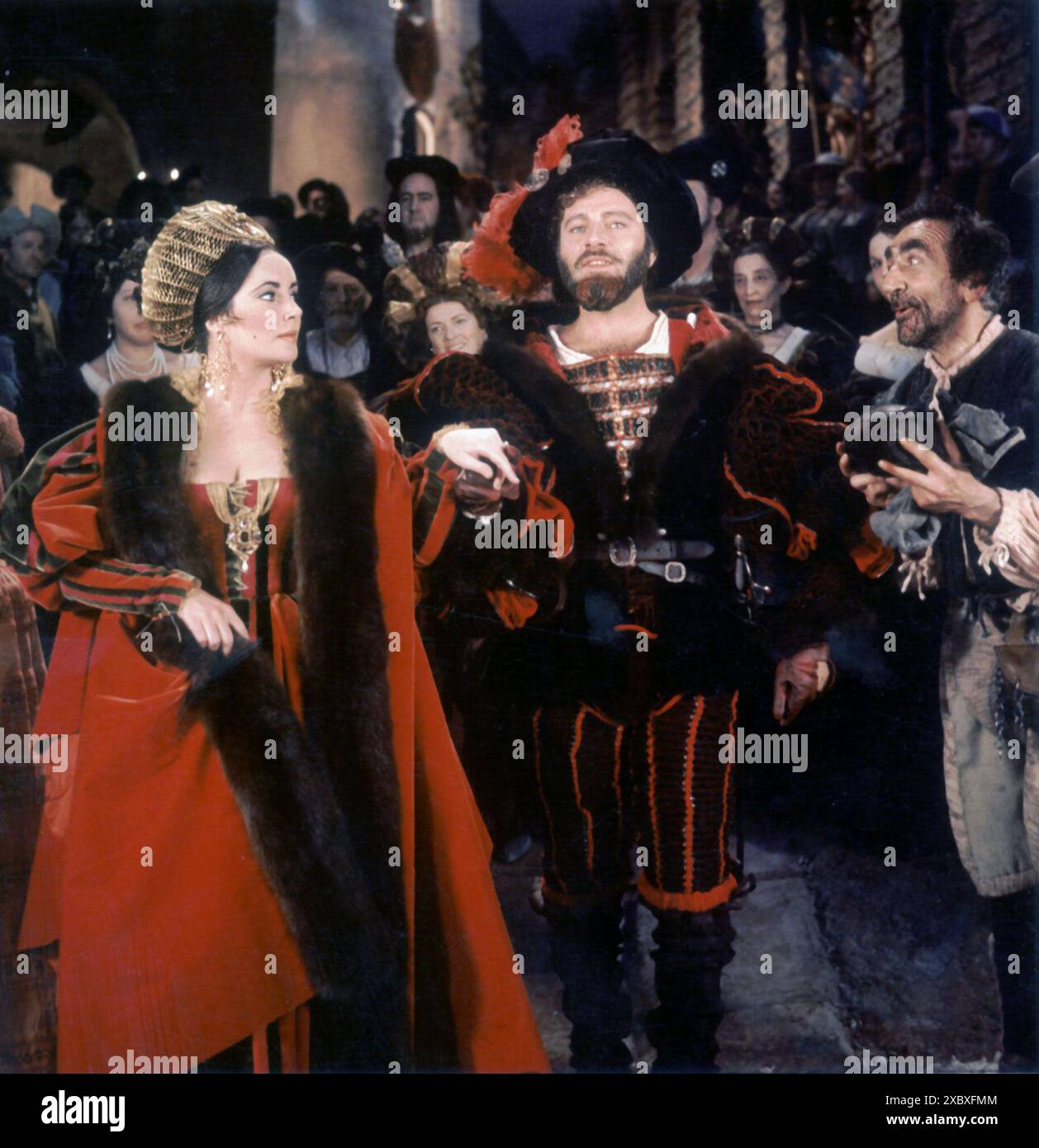 ELIZABETH TAYLOR & RICHARD BURTON.in The Taming of the Shrew (1967 ...