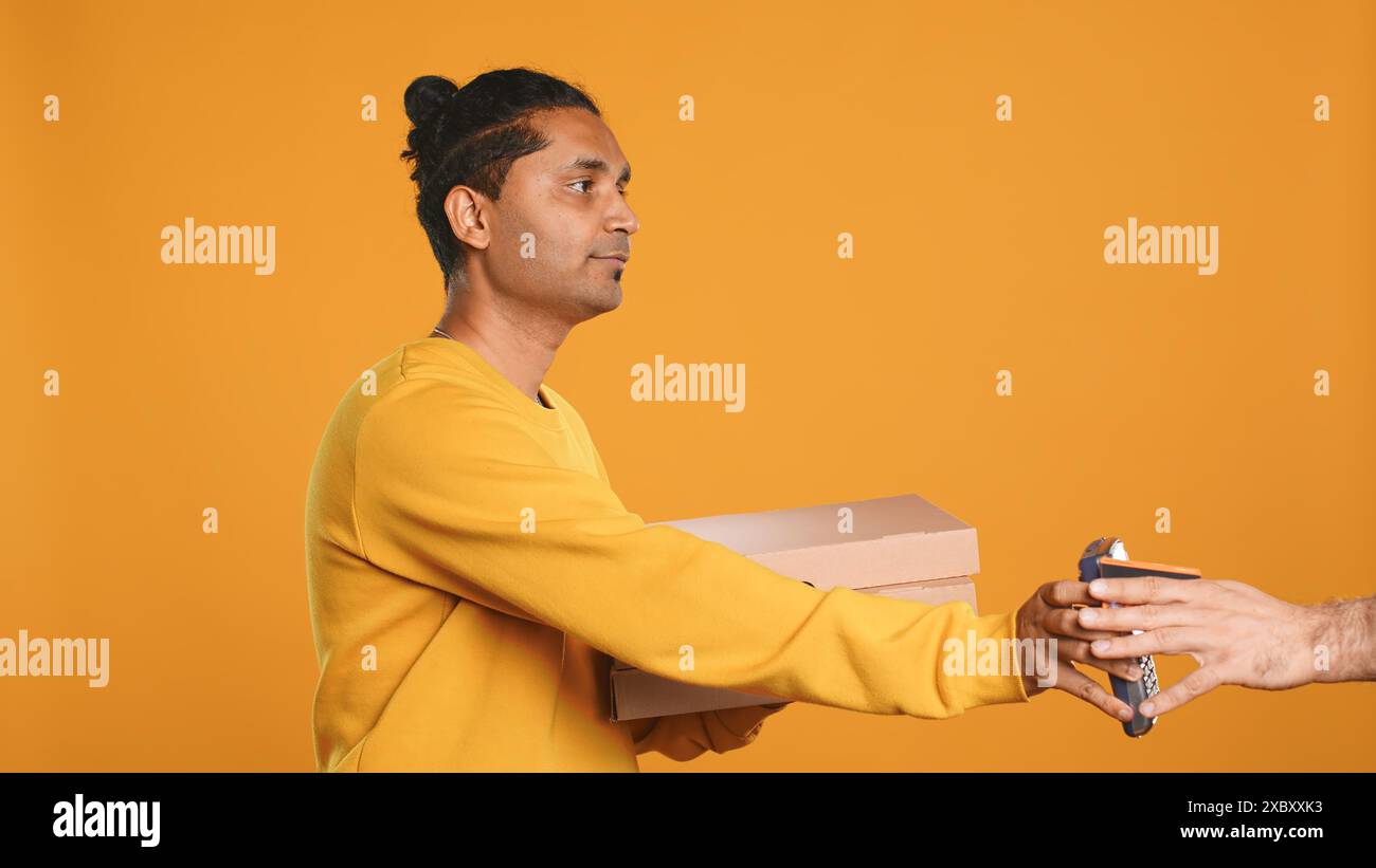 Indian merchant credit card hi-res stock photography and images - Alamy