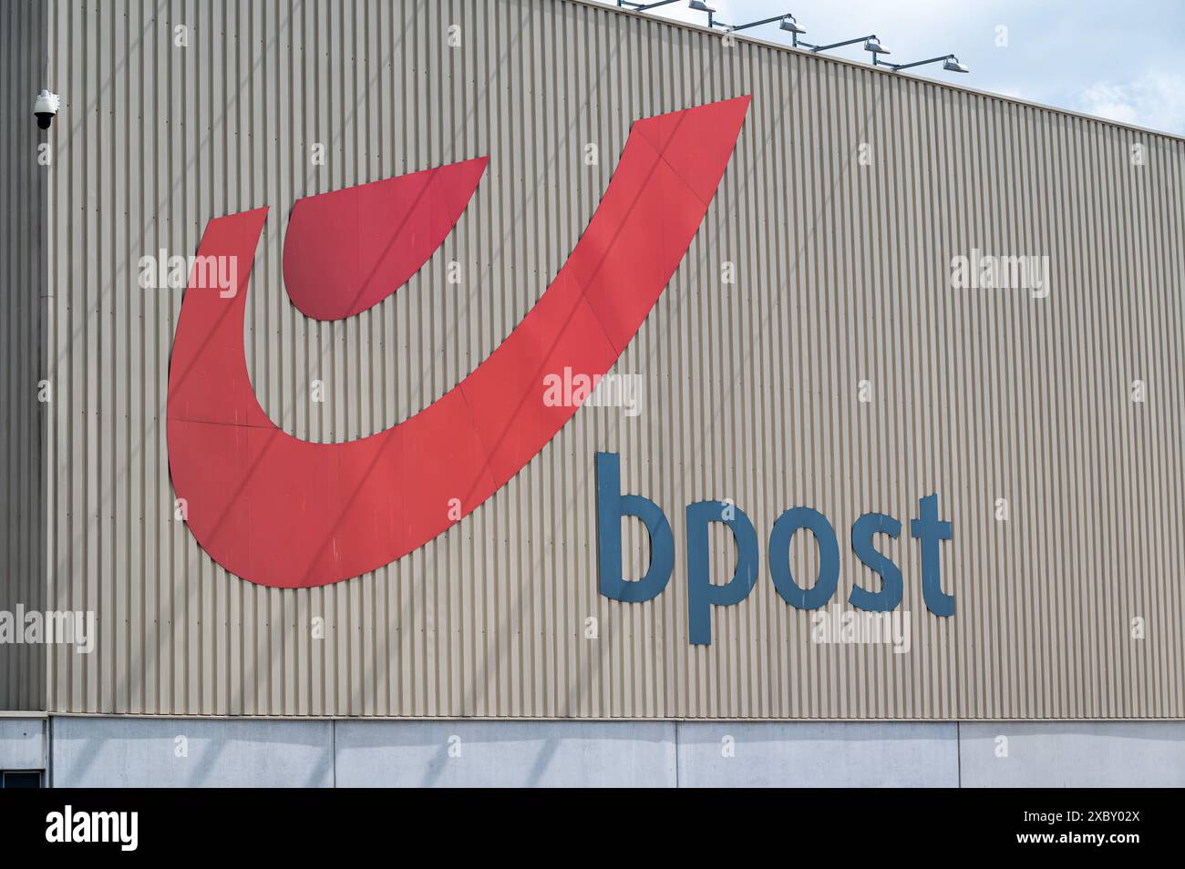 Bpost logo hi-res stock photography and images - Alamy