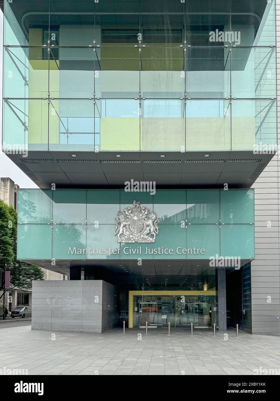 Manchester Civil Justice Centre Stock Photo - Alamy