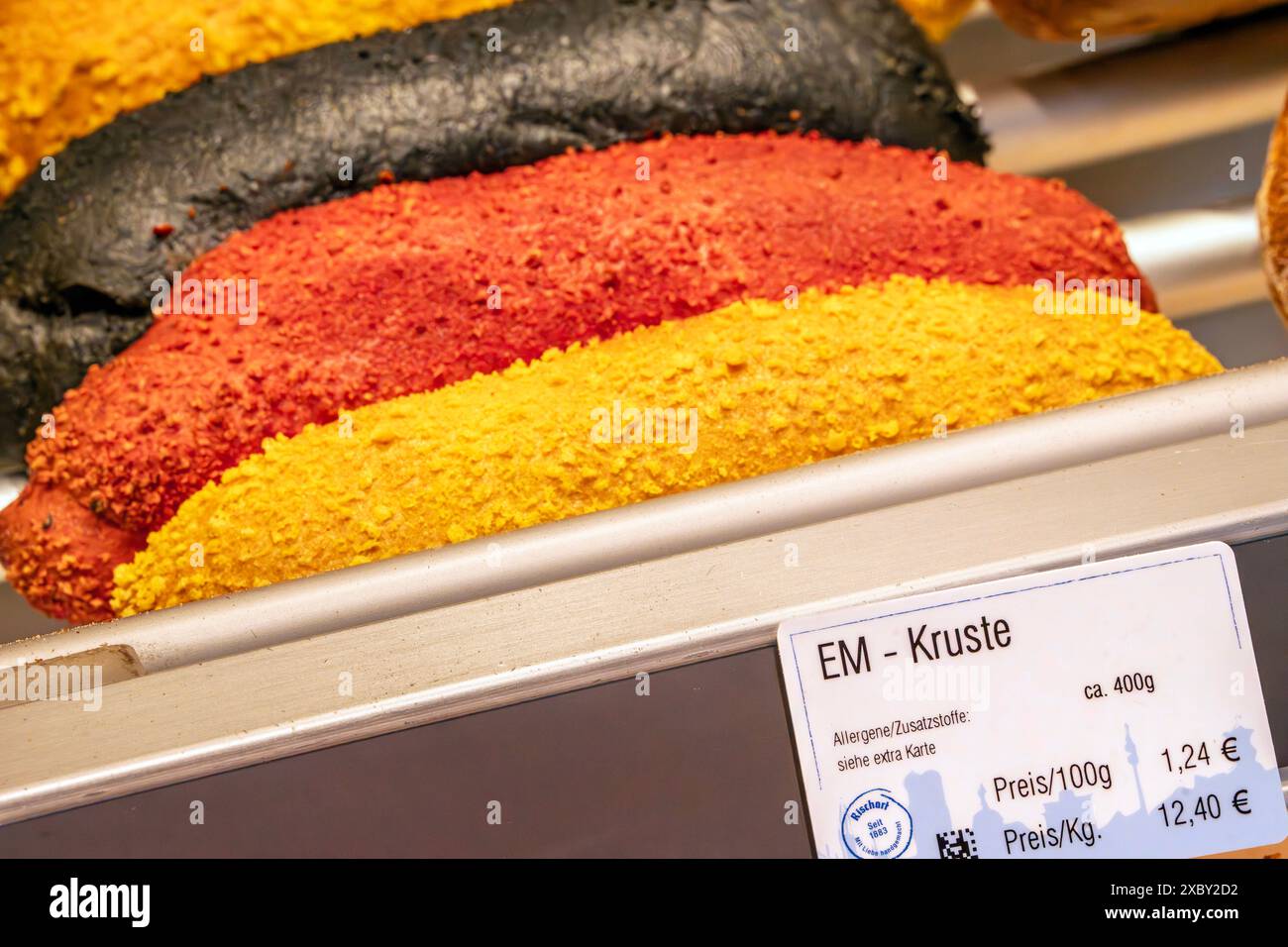 Schwarze kruste hi-res stock photography and images - Alamy