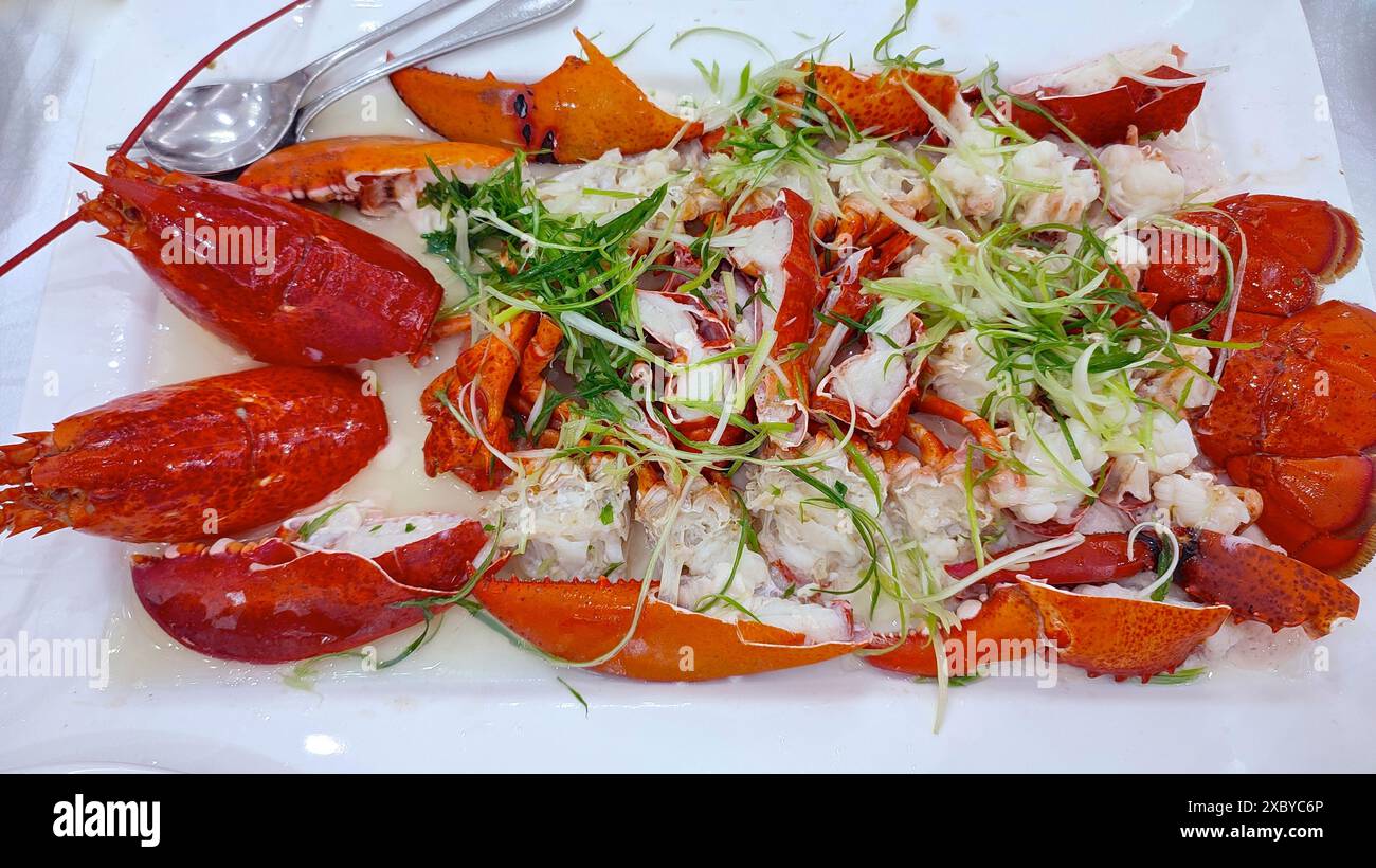 Top view of Chinese style steamed lobster Stock Photo - Alamy