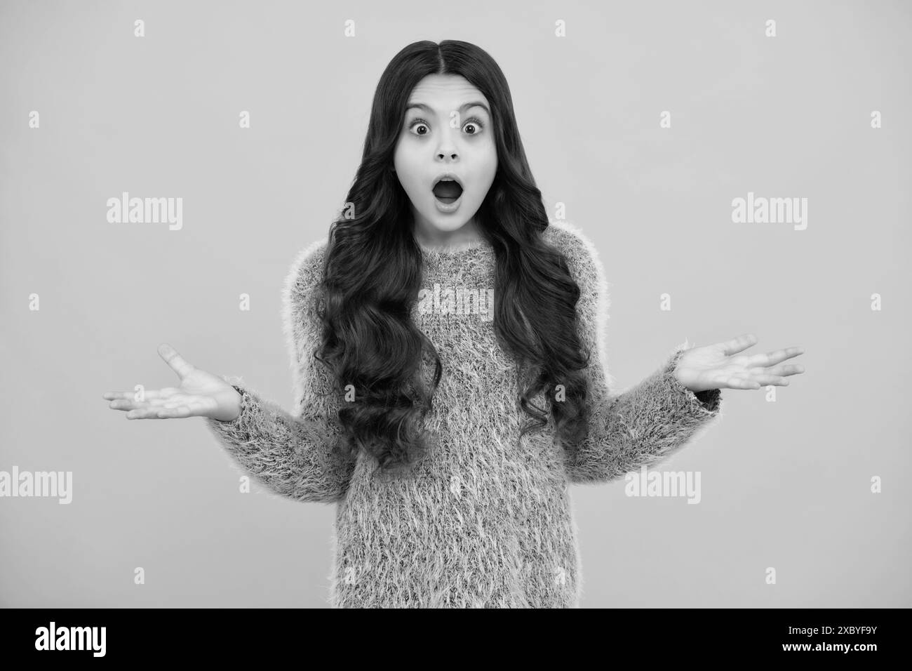 Shocked amazed face, surprised emotions of young teenager girl ...