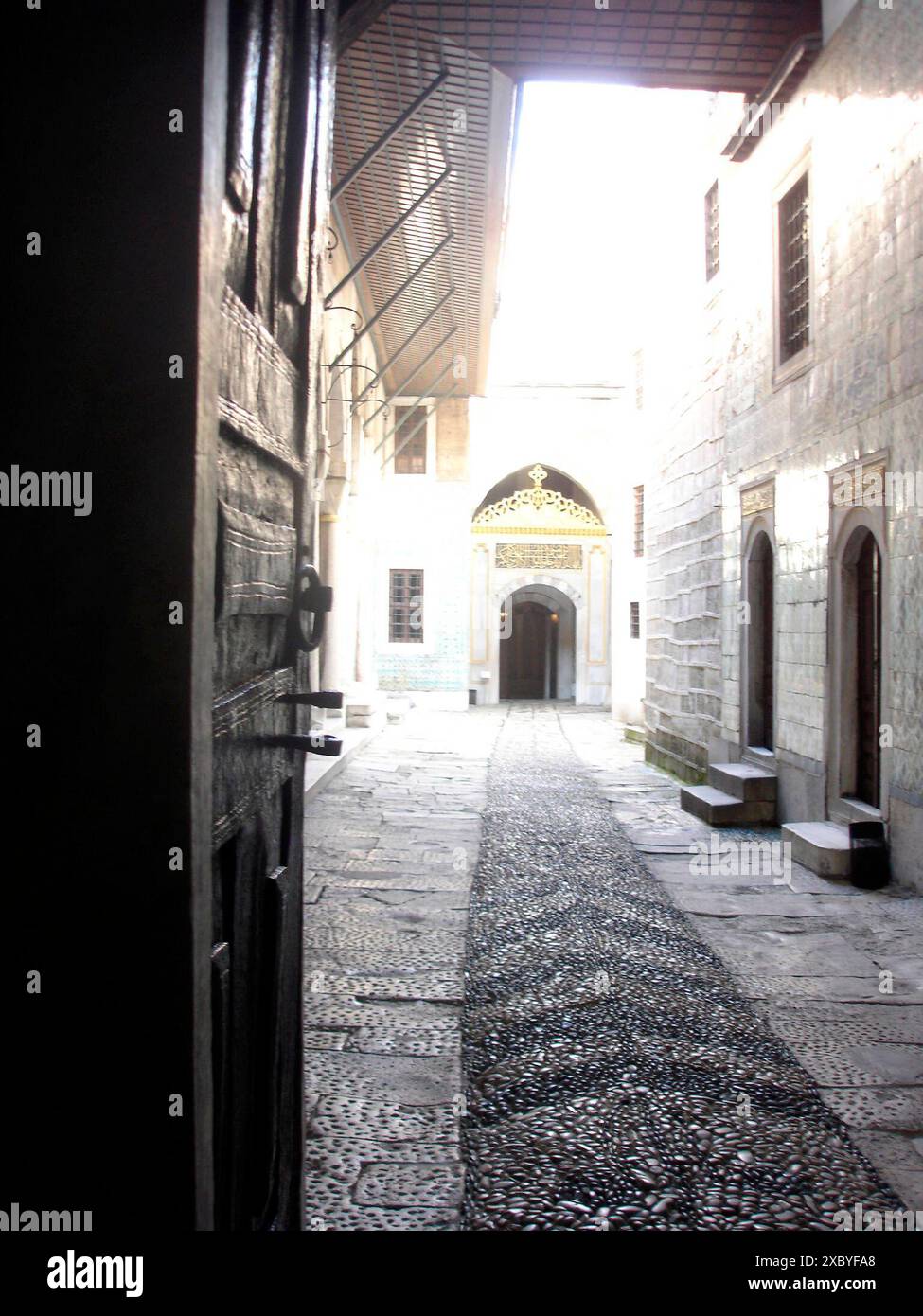 the topkapi Palace Museum in istanbul is world famous the topkapi ...