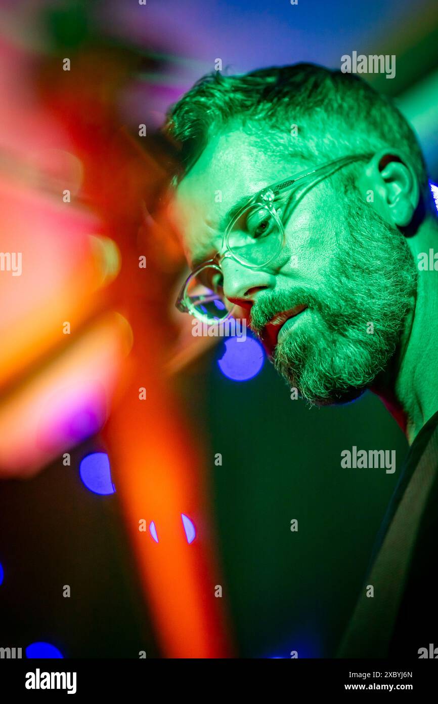 Afterlands onstage hi-res stock photography and images - Alamy