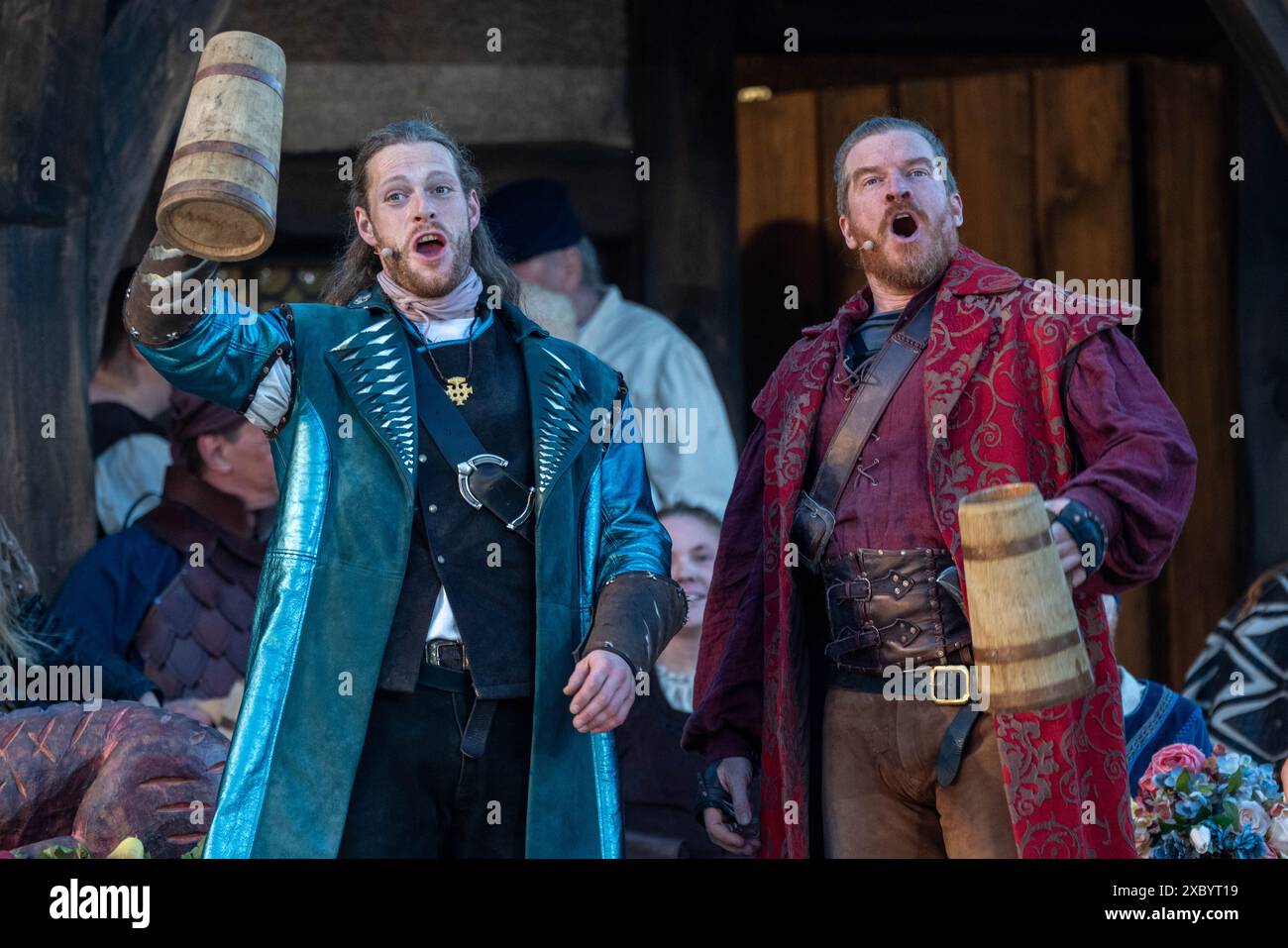 Perform execution hi-res stock photography and images - Alamy